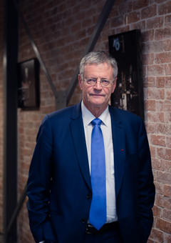 Biographie – PASCAL BONIFACE