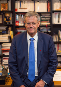 Biographie – PASCAL BONIFACE